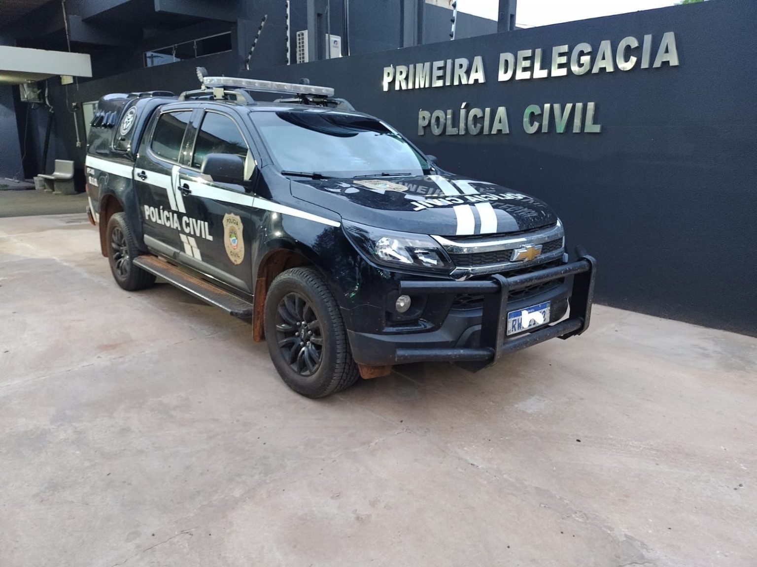Homem incendeia casa de ex-mulher e tenta matá-la, a filha e a ex-sogra ... Homem incendeia casa de ex-mulher e tenta matá-la, a filha e a ex-sogra ...